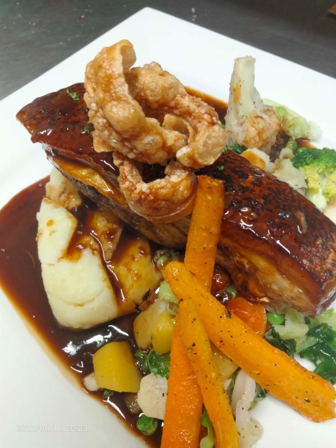 Food and Drink | The Woolpack Buckingham