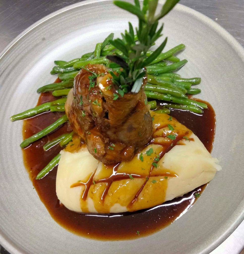 Recruiting | The Woolpack Buckingham